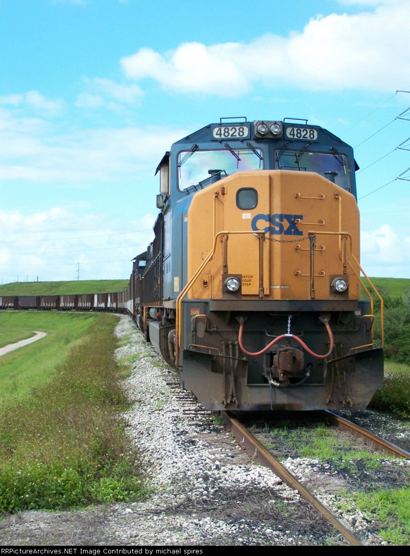 CSX 4828